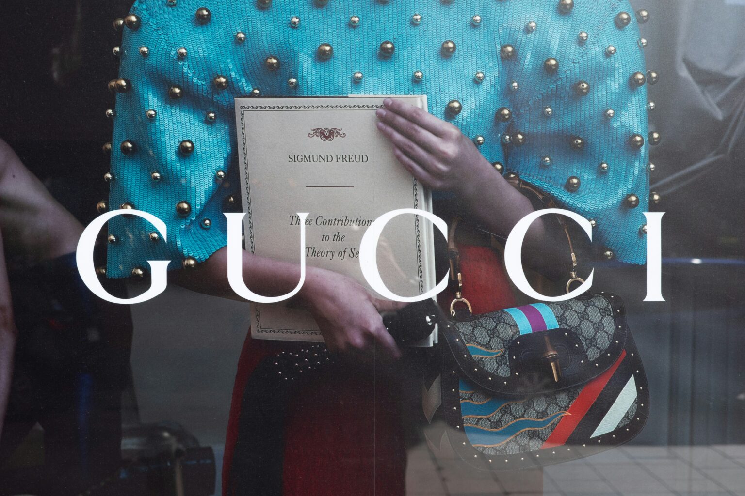 Gucci Logo: Meaning, History, Design Influences, and Evolution - Boon ...