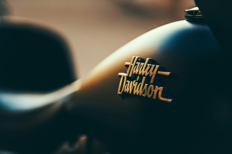 Harley Davidson Logo: Meaning, History, Design Influences, and ...