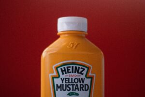 Heinz Logo: Meaning, History, Design Influences, and Evolution - Boon ...
