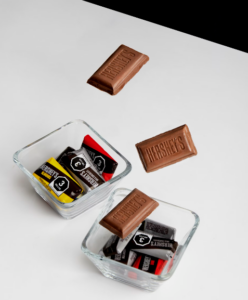 Hershey’s Logo: Meaning, History, Design Influences, and Evolution ...