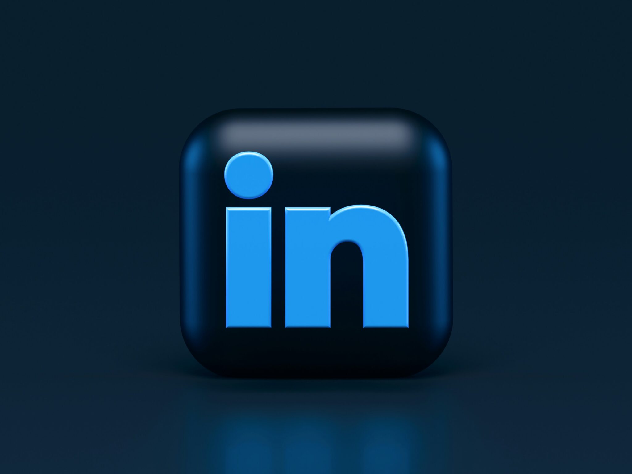 LinkedIn Logo: Meaning, History, Design Influences, and Evolution ...