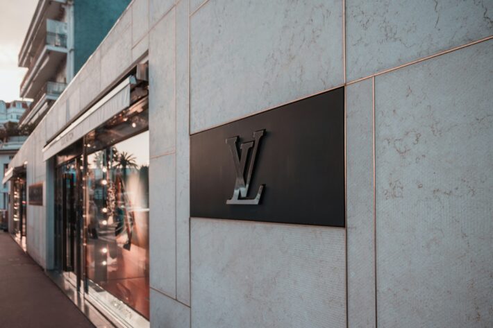 Louis Vuitton Logo: Meaning, History, Design Influences, and Evolution ...
