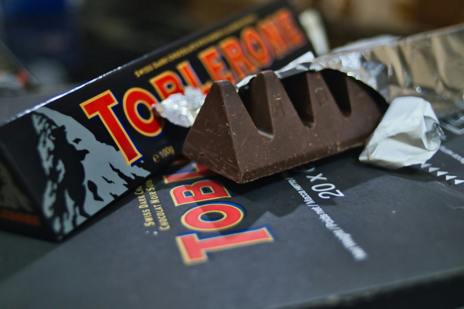 Toblerone Logo: Meaning, History, Design Influences, and Evolution ...