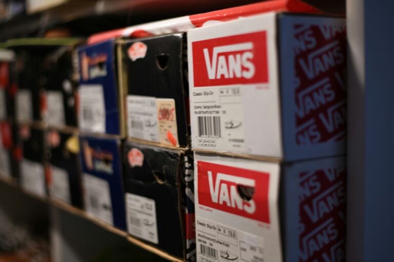 Vans Logo: Meaning, History, Design Influences, and Evolution - Boon ...