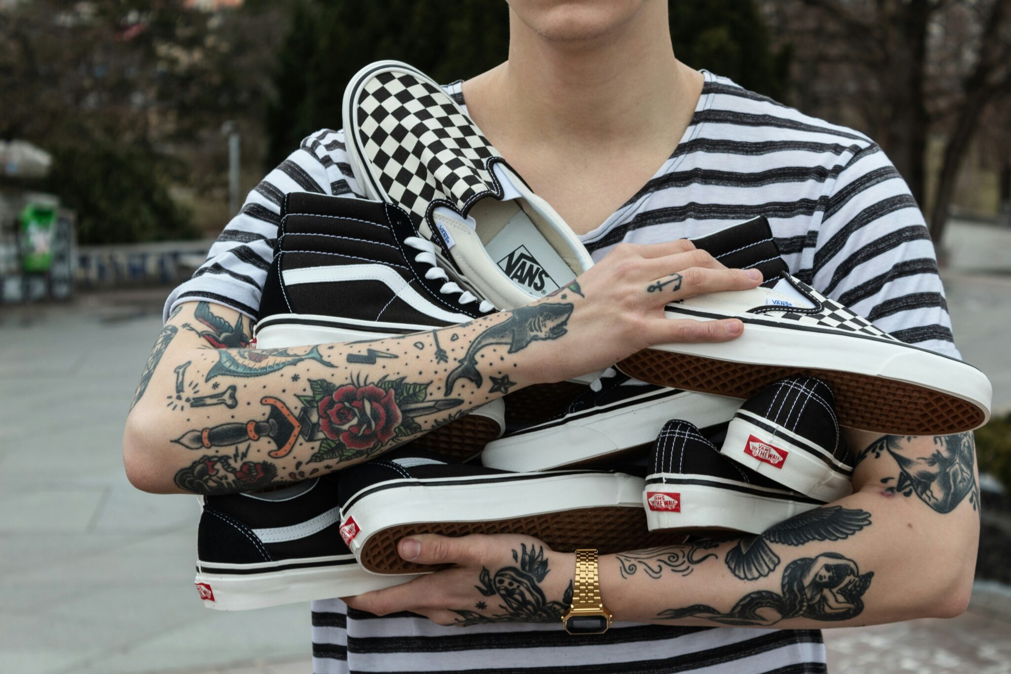 Vans Logo: Meaning, History, Design Influences, and Evolution - Boon ...