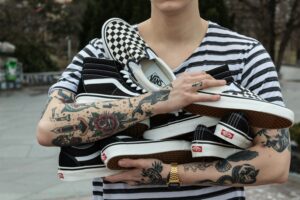 Vans Logo: Meaning, History, Design Influences, and Evolution - Boon ...