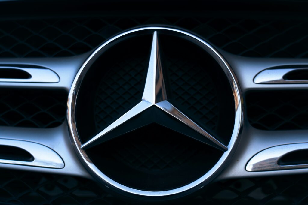 Mercedes Benz Logo: Meaning, History, Design Influences, and Evolution ...