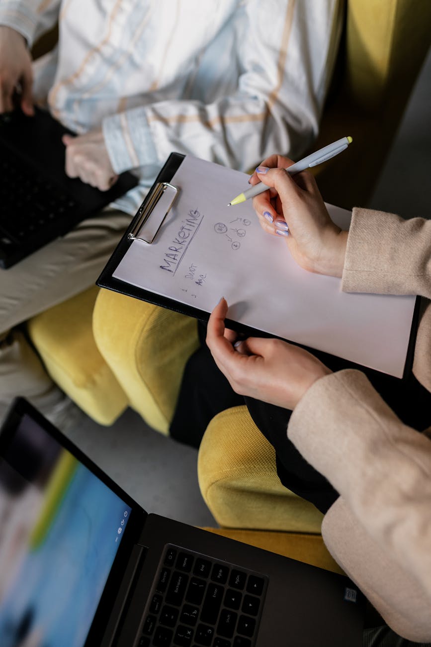 Integrated Marketing Slogan Ideas - Boon : Best Logo Maker for Your Needs