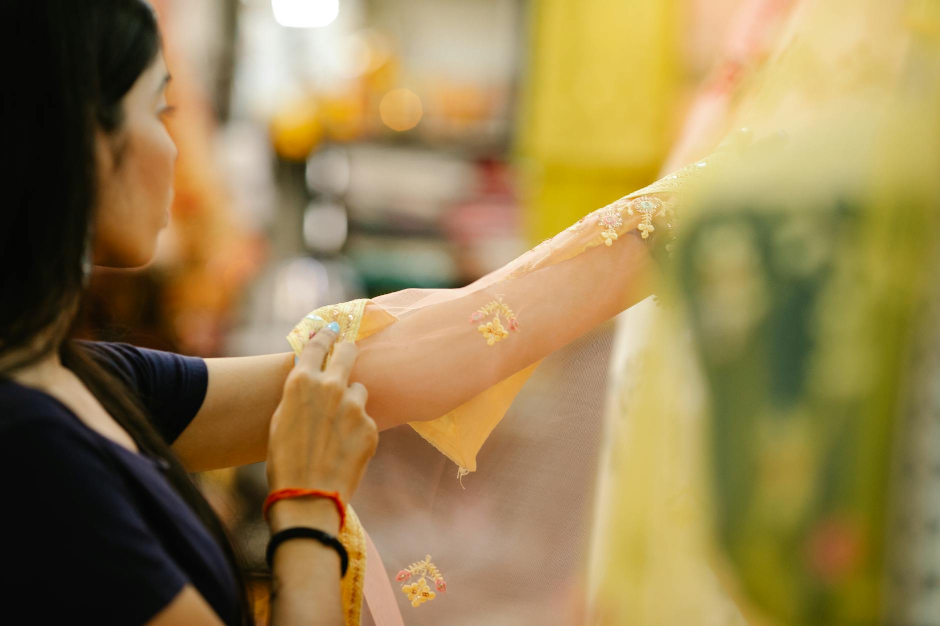 Retail Store Experience Design Slogan Ideas - Boon : Best Logo Maker ...