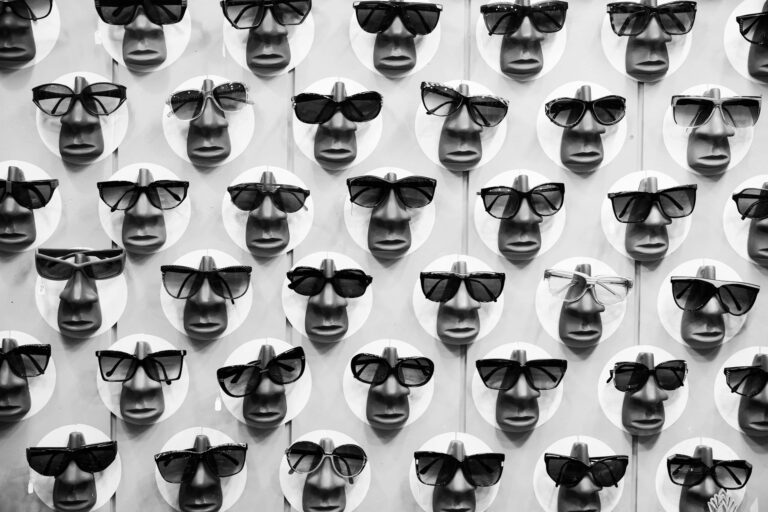 Visual Merchandising Slogan Ideas - Boon : Best Logo Maker for Your Needs