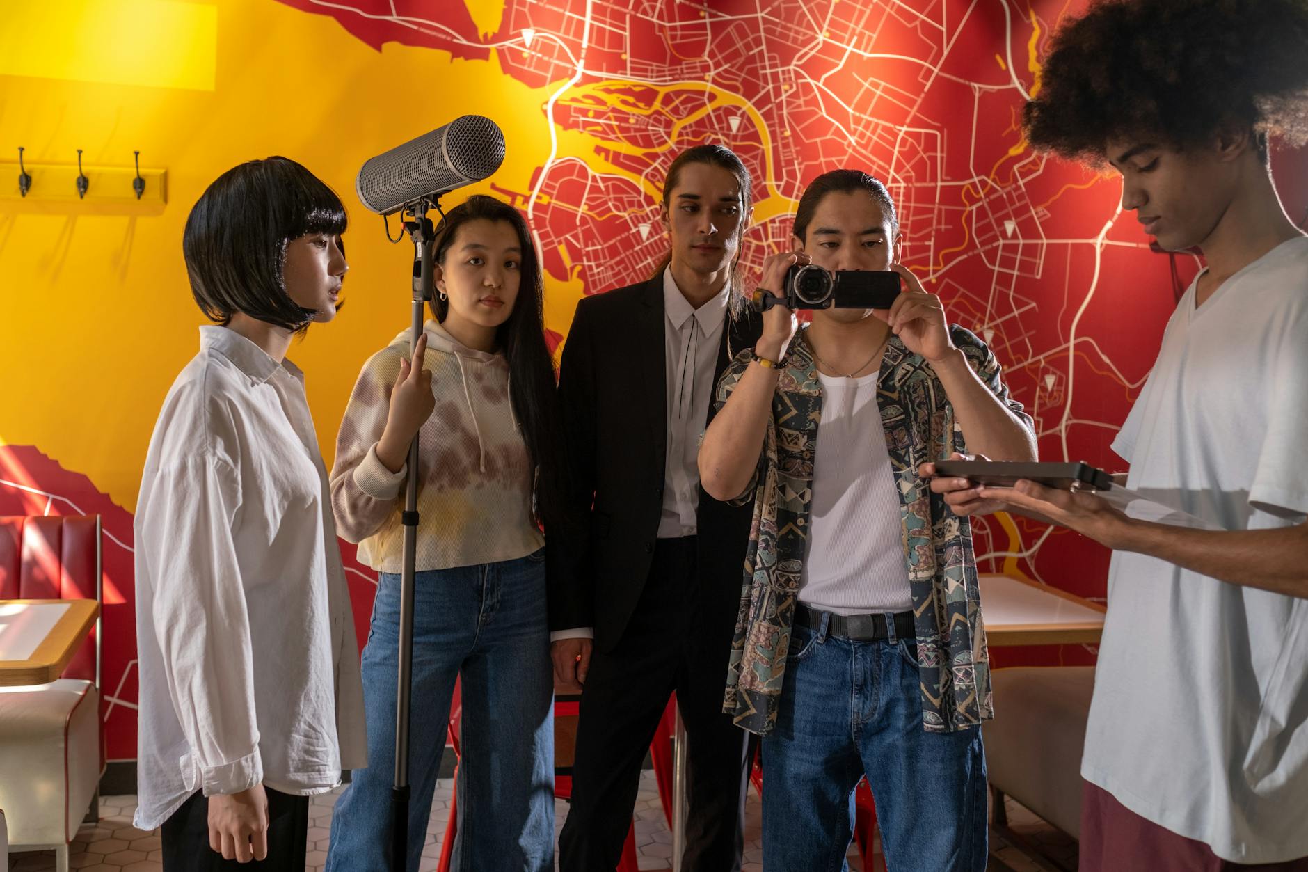 Visual Storyboarding Slogan Ideas - Boon : Best Logo Maker for Your Needs